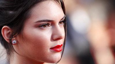 Kendall Jenner en couple avec un beau brun très célèbre: le voici - RTL ...